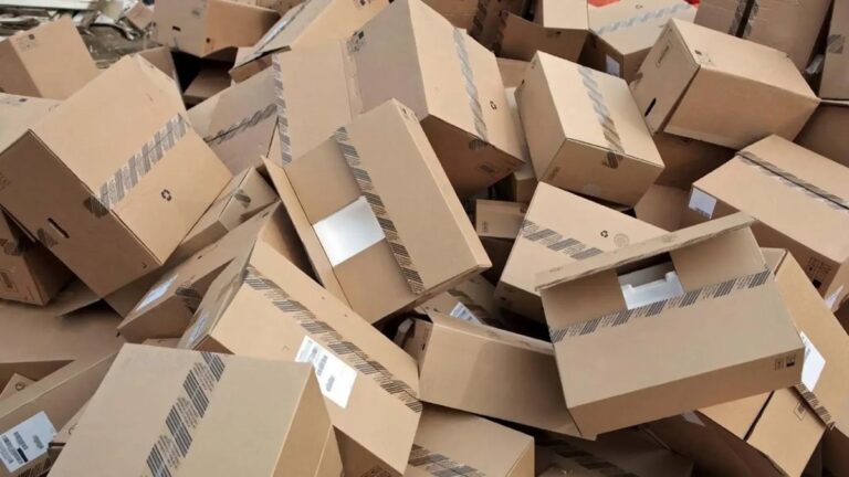 Practical Ways to Minimize Packaging Waste for Businesses