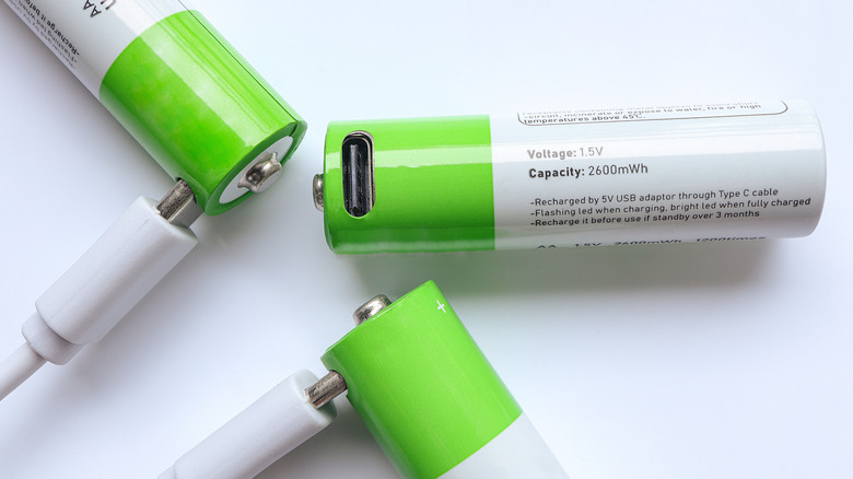 Rechargeable Batteries Reduce Waste & Support Sustainability